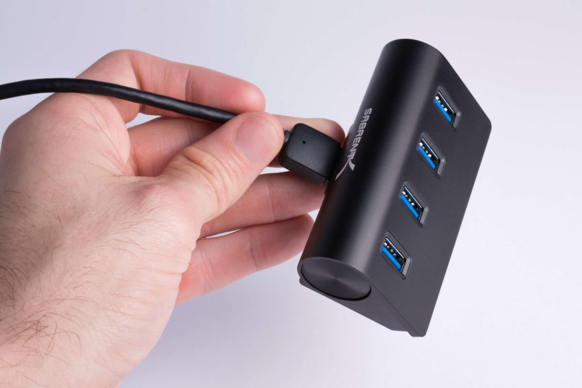 Hb Mc3b 33 Sabrent Premium 4 Port Black Aluminum Usb 3 0 Hub 30
