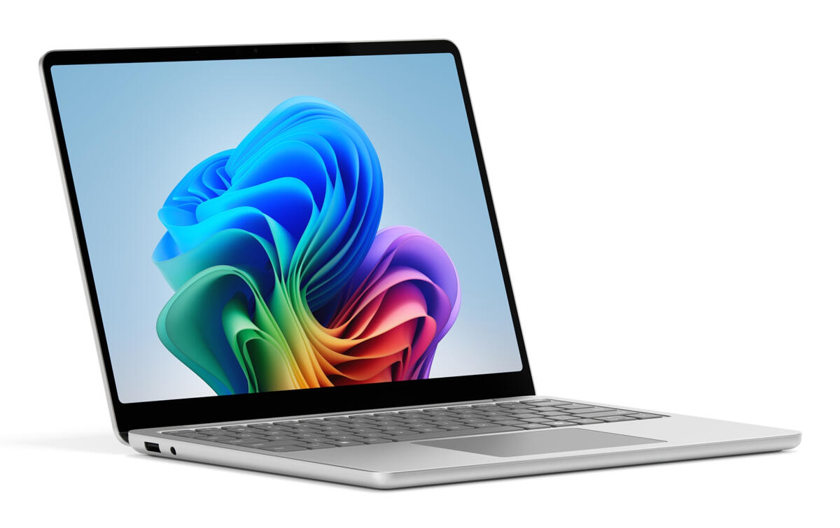 Microsoft Surface Pro Copilot+ Snapdragon X Plus 256GB UFS 16GB 13 ...